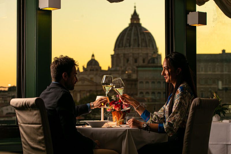 Panoramic Restaurant Les Etoiles in Rome